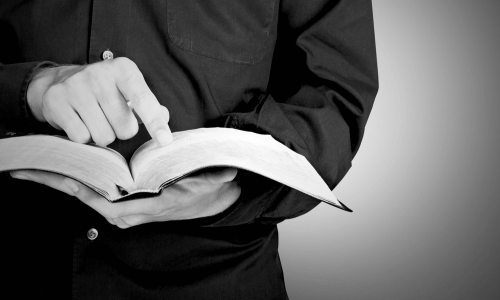 7 Books on Preaching | Church Connect